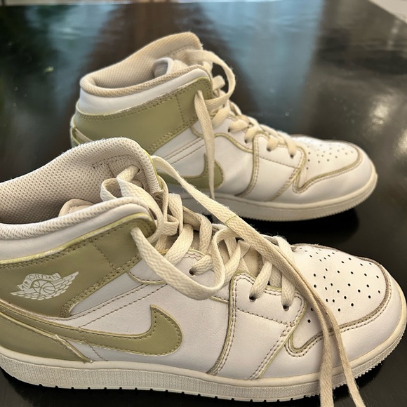 Jordan | Shoes | Jordan Cream And Gold | Poshmark